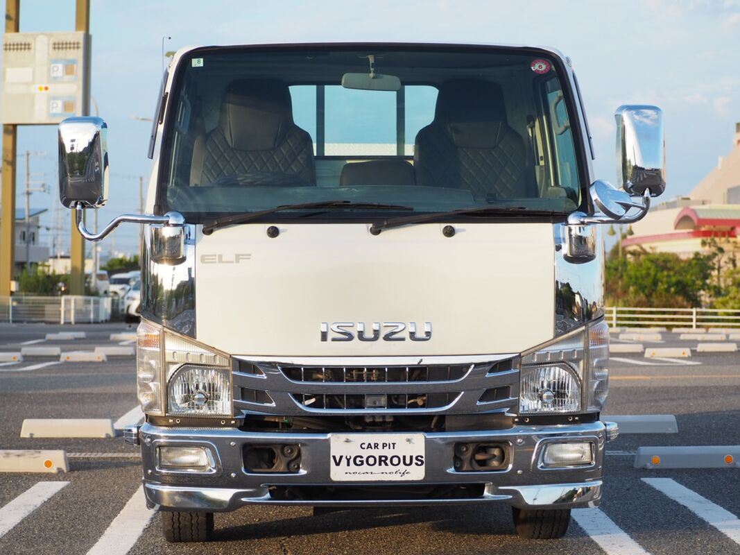 Isuzu Elf Truck 2 Ton Wide Long Low Floor MT Load Size 430/207/38 ETC ...